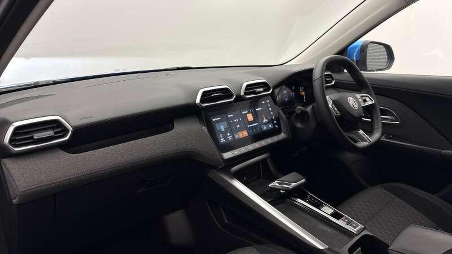 2025(25) MG MG ZS 1.5 Hybrid+ SE Auto Euro 6 (s/s) 5dr - Summit Garage